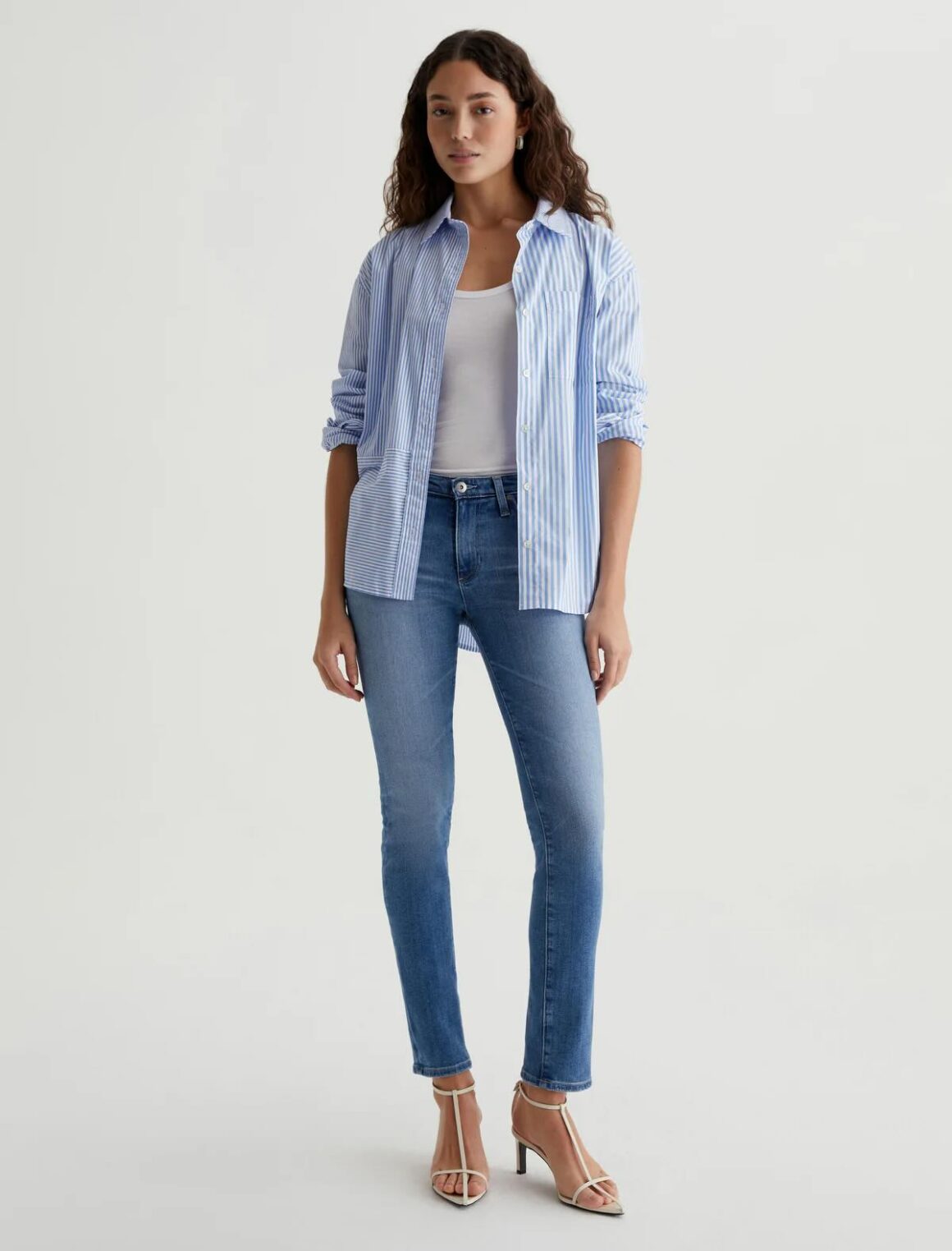 The 6 Best Jeans for Women Over 50, According to Style Experts