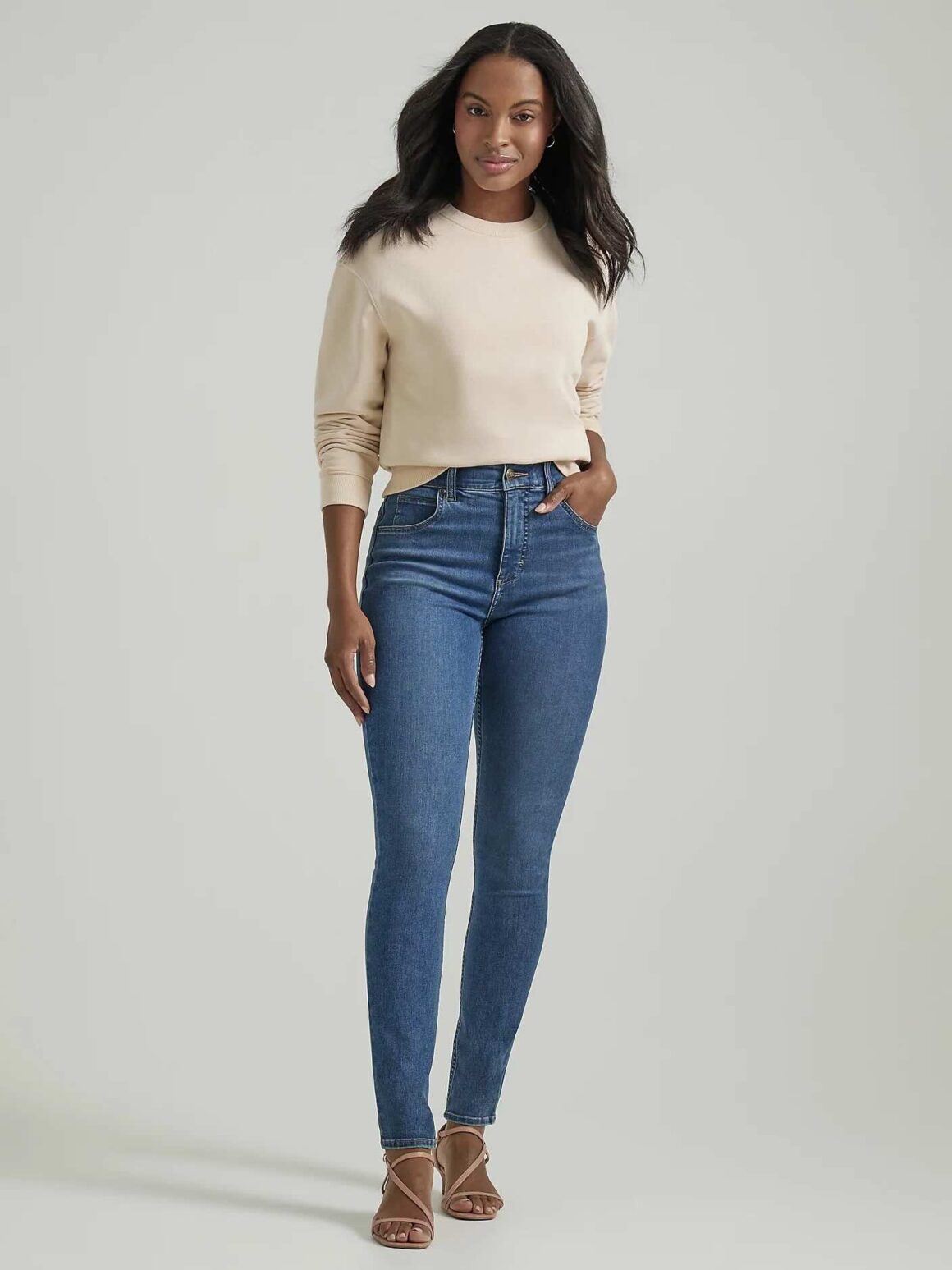 The 6 Best Jeans for Women Over 50, According to Style Experts