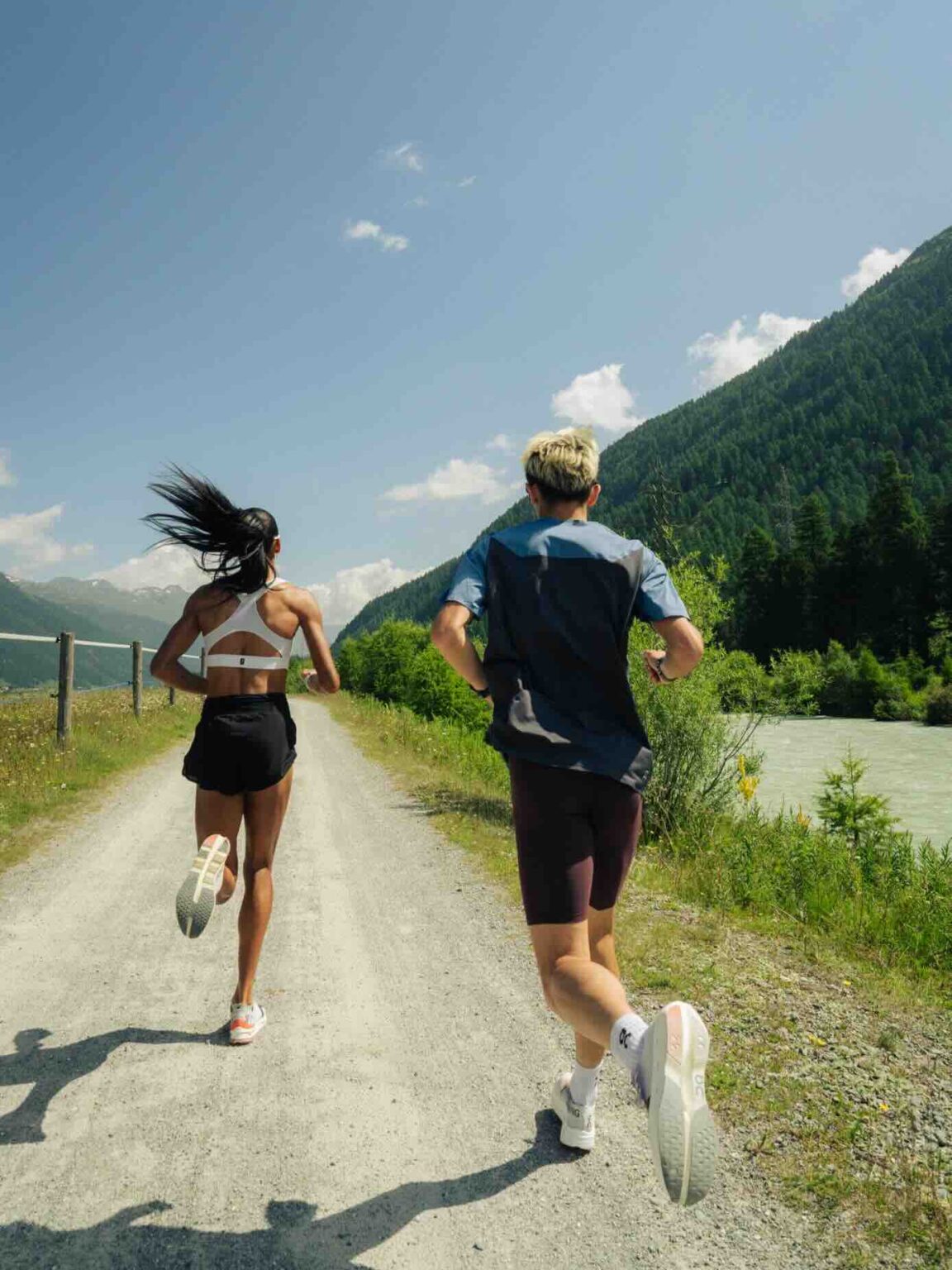 On Cloud vs Brooks Running Shoes: The Ultimate Comparison